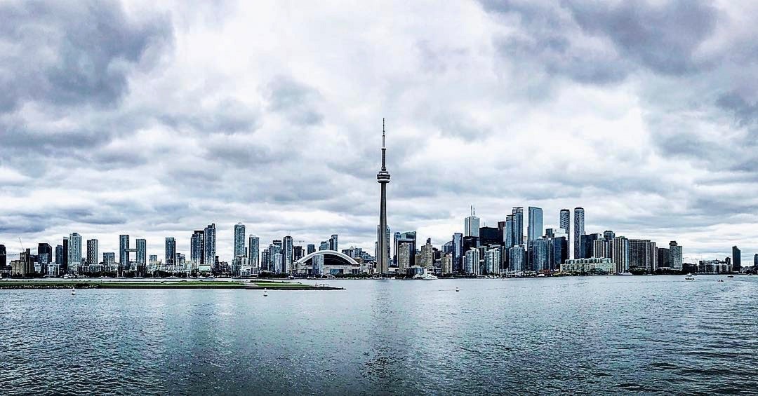 How Much Does it Cost to go to Toronto? - Money We Have