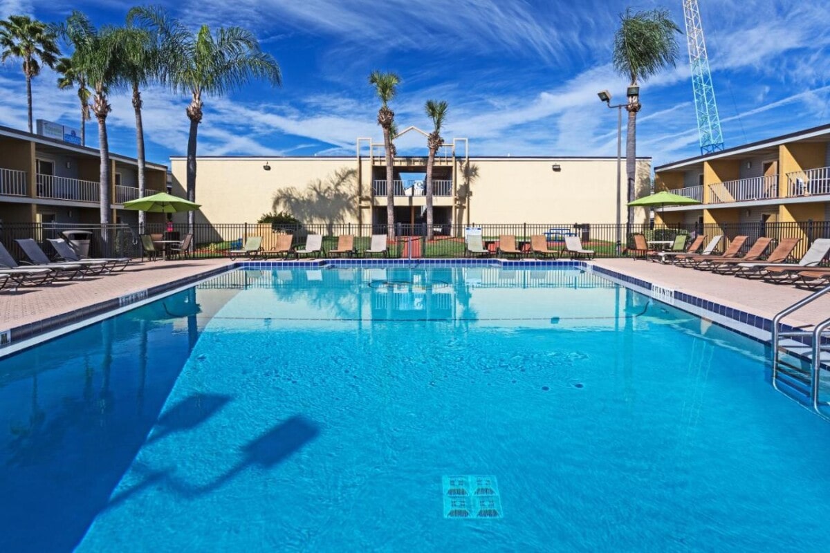 The Best Hotels Near Universal Studios Orlando With A Free Shuttle the-best-hotels-near-universal-studios-orlando-with-a-free-shuttle